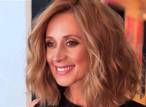Découvrez En 11 Photos Lévolution De Lara Fabian Depuis Ses Débuts