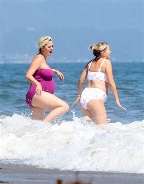 Katy Perry In A Sexy Bikini On The Beach While Pregnant 52 Photos
