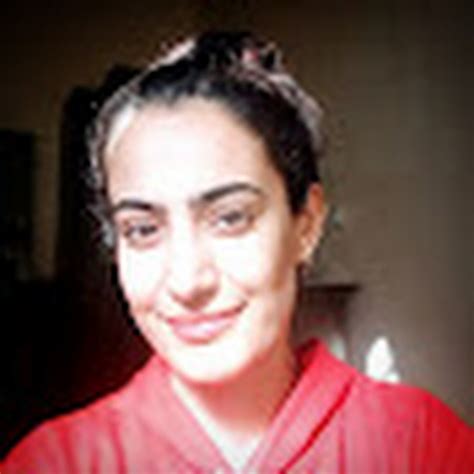 جودی ابوت Youtube