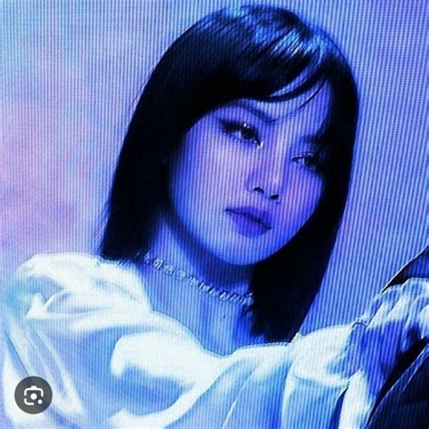 لیسا💛 عکس ویسگون