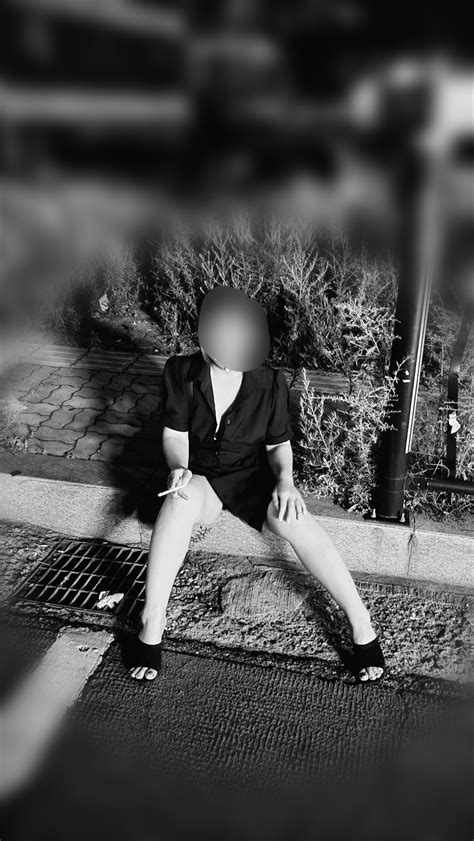 디아블로bubu On Twitter 첫 야노의 아래는 위아래 모두 No 사진찍을때 누가 지나가길 바랬는데 아쉽게도 ㅠ