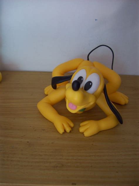 Con Mis Manos Mickey Y Pluto