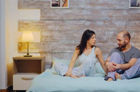 Should My Husband Use Male Hormone Replacement Therapy