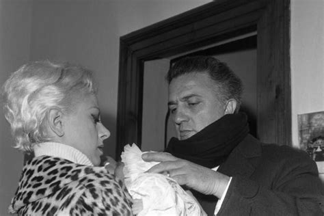 Cinema è morta Sandra Milo Musa di Fellini sfondò con e Fu anche vicina a Craxi