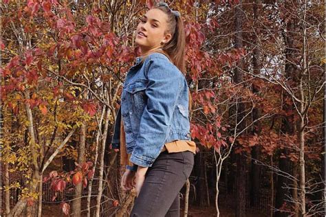 Gracie Haschak Instagram Stars Wiki Age Net Worth And More