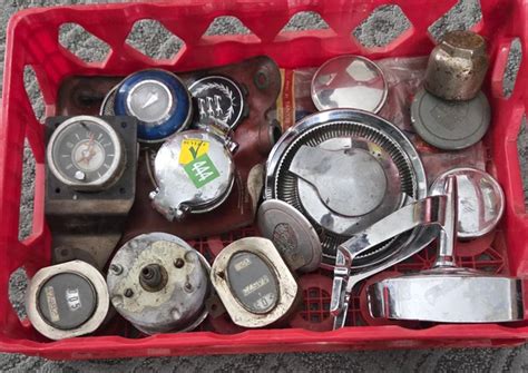 Find And Bid On Automobile Guages Now For Sale At Auction