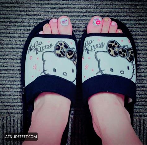 Jun Hyo Seong Feet Aznudefeet