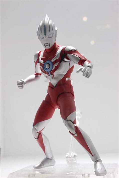 Ultraman Orb Shfiguarts 2 Ultraman Central Amino Amino