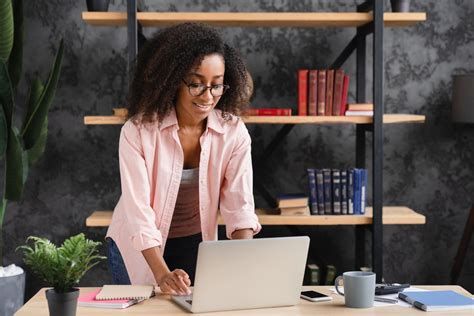 interview feedback examples a guide for hr managers shiftbase