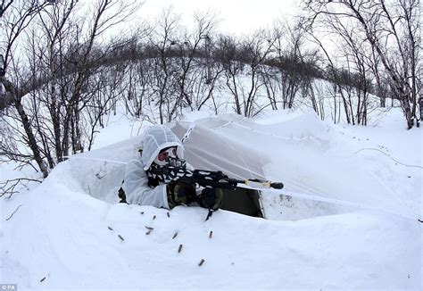 Royal Marines Reserve Commandos Test Their Mettle With Warfare Training At C In The Arctic