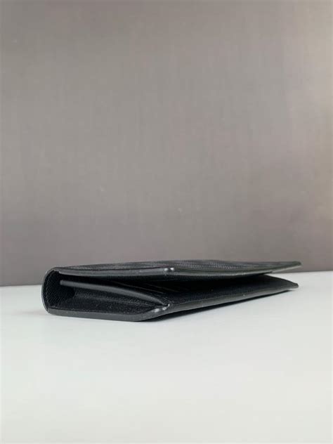 Damier Graphite Bifold Wallet Luxury Bags And Wallets On Carousell