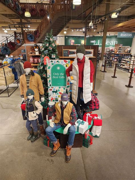 Excited To Experience My First Holiday Season At Ll Bean Will Lerette