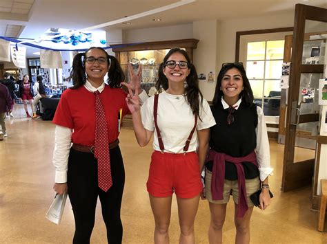Nerd Outfits For Spirit Week