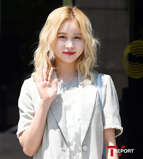 T포토 우주소녀 다영 물오른 미모