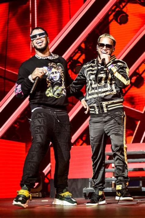 Casper Mágico And Anuel Aa Sola And Vacía Lyrics Genius Lyrics