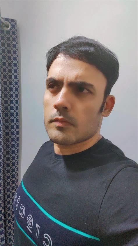 kamal nayan ganguly medium