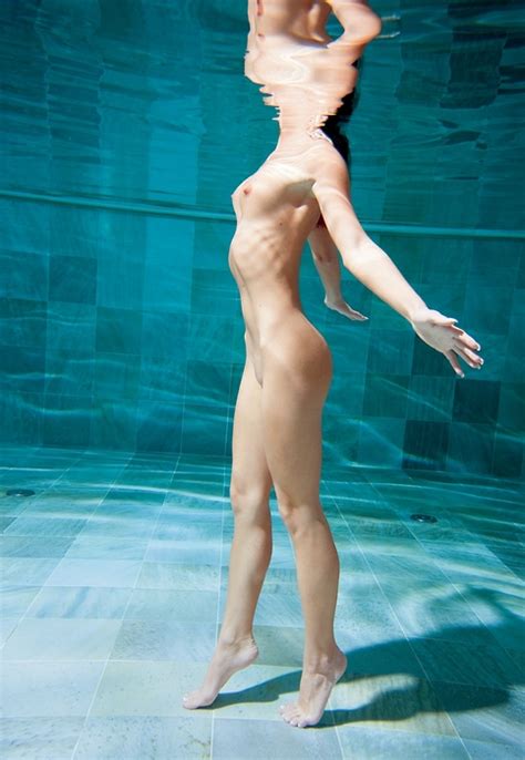 West Virginia Informer Naked Swimming Underwater Compilation