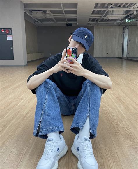 해이 On Twitter