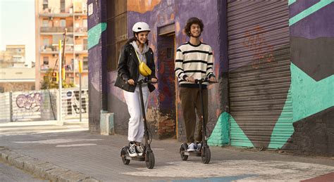 Электросамокат Xiaomi Mi Electric Scooter Essential | Официальный сайт ...