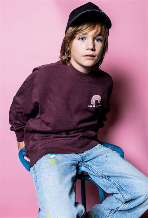 Mik G Network Model Agency