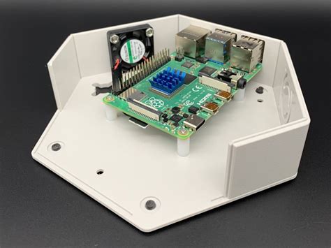 Camdenboss Hex Raspberry Pi 4 Case Martin Rowan