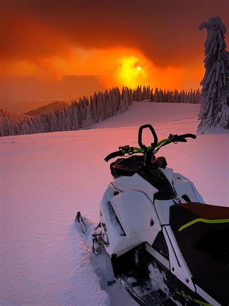 Discover 73 Snowmobile Wallpaper Latest In Cdgdbentre