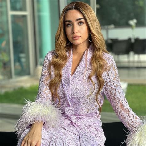 مسلسل سيب وأنا أسيب بداية مشوقة مع هنا الزاهد وأحمد السعدني مجلة هي