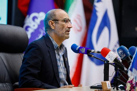 شانا نشست خبری مدیرعامل شرکت ملی مناطق نفت‌خیز جنوب و آیین امضای ۱۱