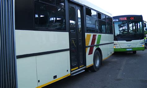 Autocarros Articulados Já Em Circulação No Grande Maputo O País A