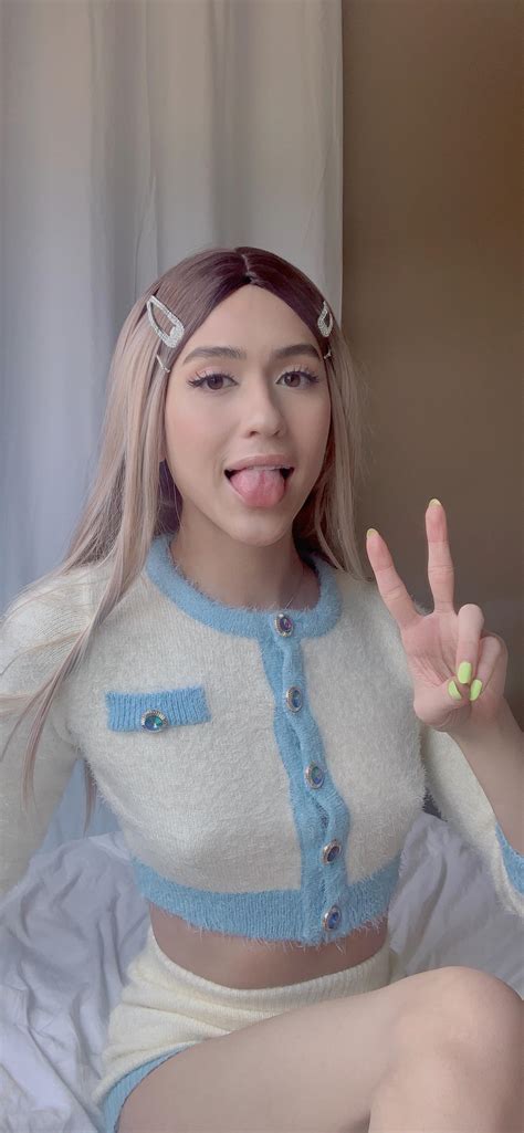 67 Best U Tsuyuna Images On Pholder Traps Asiantraps And Only If Shes Packin