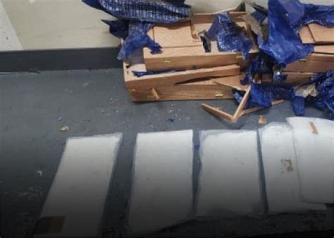 Descubren Cajas De Tabaco Rellenas De Cocaína Que Serían Enviadas A