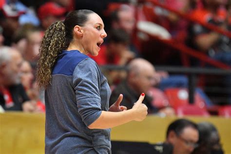 Arizona Womens Basketball Finalist For 5 Star Guard Nylah Wilson Arizona Desert Swarm