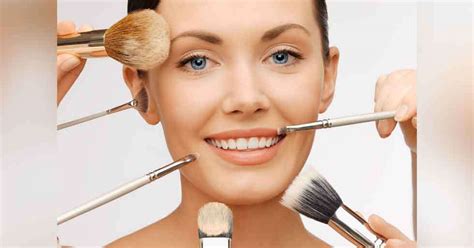 How To Do Makeup At Home The Right Way Femina In