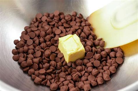 Keto Candy Best Low Carb Keto Chocolate Macadamia Nut Caramel Clusters