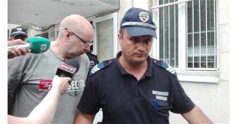 Само в 24 часа Шведът изритал камериерка дели килия с руски секс