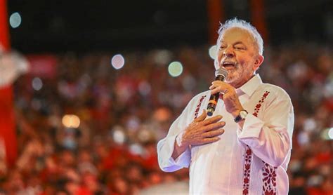Poderdata Lula Segue Na Liderança E Bolsonaro Cai Dois Pontos Na Disputa