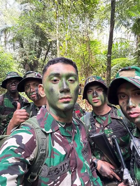 7 Potret Daffa Wardhana Ikut Latihan Militer Kopassus Antusias Pakai Senapan Hot
