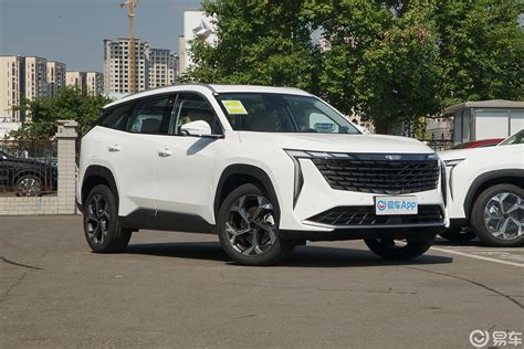【博越l20t 尊贵型侧前45度车头向右水平图片 汽车图片大全】 易车