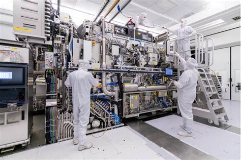 Nieuwe Generatie Asml Waferscanners Met Verbeterd Optisch Systeem Twnl