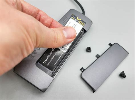 Satechi Usb C Hybrid Multiport Adapter Review Adds Ssd Storage To
