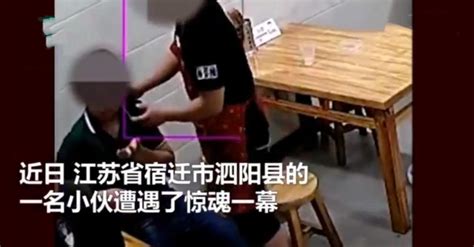 刀架脖子上不喝就砍！小伙拒绝陌生人敬酒，脸部竟被划伤 财经头条