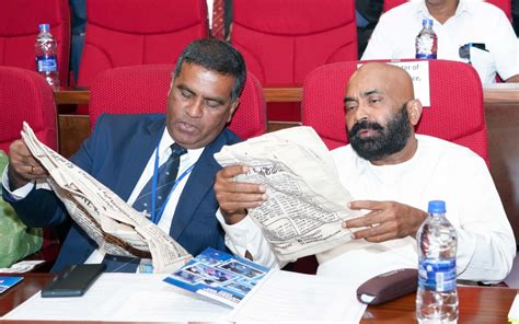 “පෝලිම් යුගය අමතක වෙලා අද ගොඩක් අයට අපි තාම එතනමයි” ඇමැති