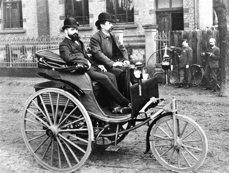 A 132 Años Del Primer Automóvil De La Historia Curiosidades Y Rasgos