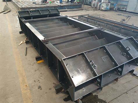 远大住工卧式楼梯模具现场 德州海天机电科技有限公司