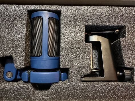 Review: Fifine Ampligame: A6T USB Gaming Microphone Kit
