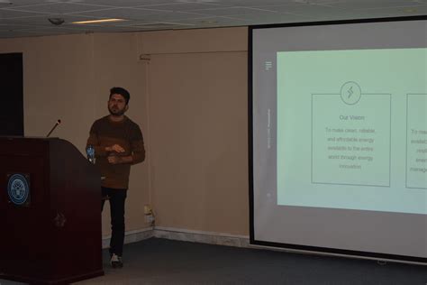 Data Driven Insights Transforming Solar Systems For Enhanced Business Productivity Machine