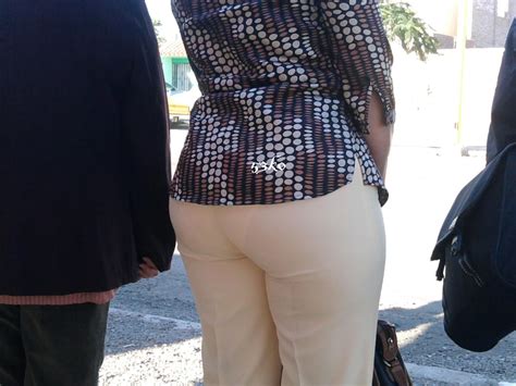 Mature Fat Ass In Office Pants Waiting And Shows Vpl