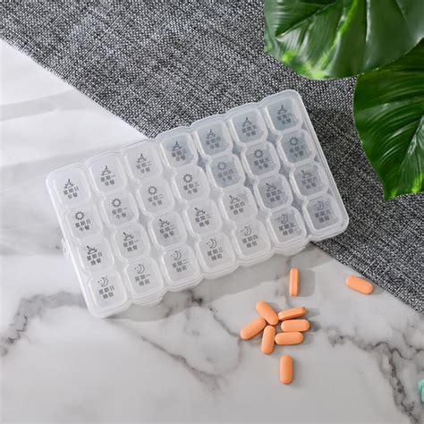 10大旅行必備「行李箱收納小物」推薦：壓壓袋、分裝瓶、收納包，讓旅程更輕裝便利！