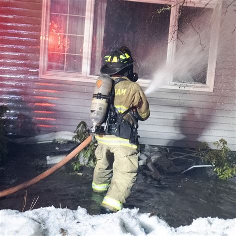 4 Alarm Fire Destroys New London Condos