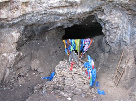 Эвт шаазгай буга барина Аяны богц 11 Даян дээрхийн агуй буюу бөөгийн домог